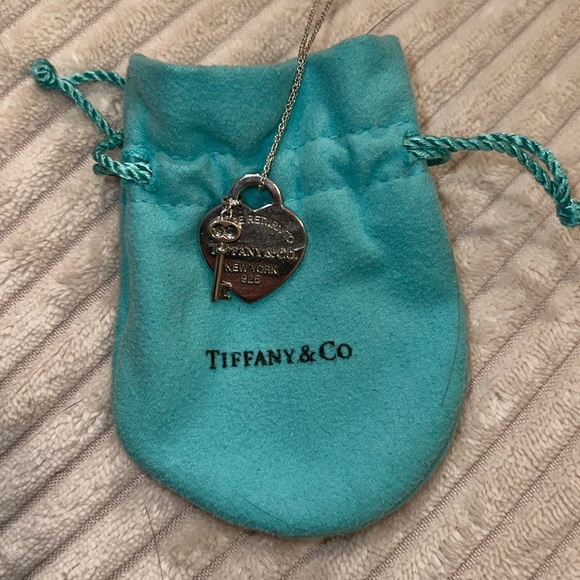 Tiffany & Co. | Jewelry | Tiffany Co Return To Tiffany Heart Tag And ...